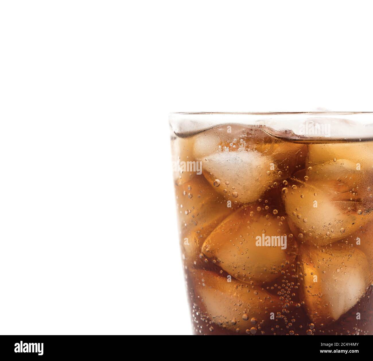 Pouring coca cola glass -Fotos und -Bildmaterial in hoher Auflösung – Alamy