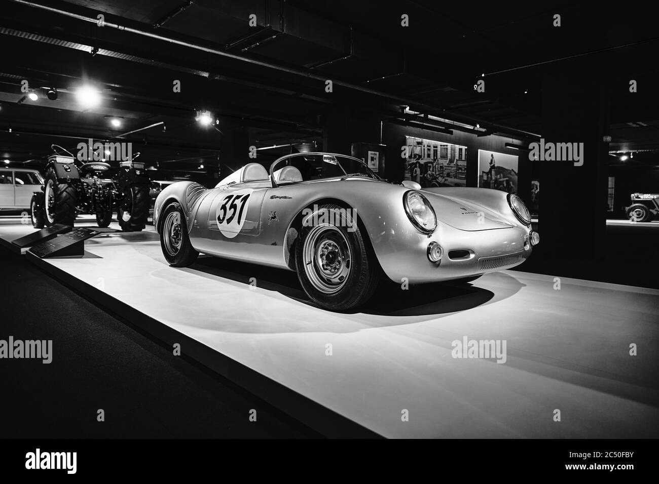 Porsche 550 Spyder. Legendärer erster Porsche Rennwagen. Oldtimer ...