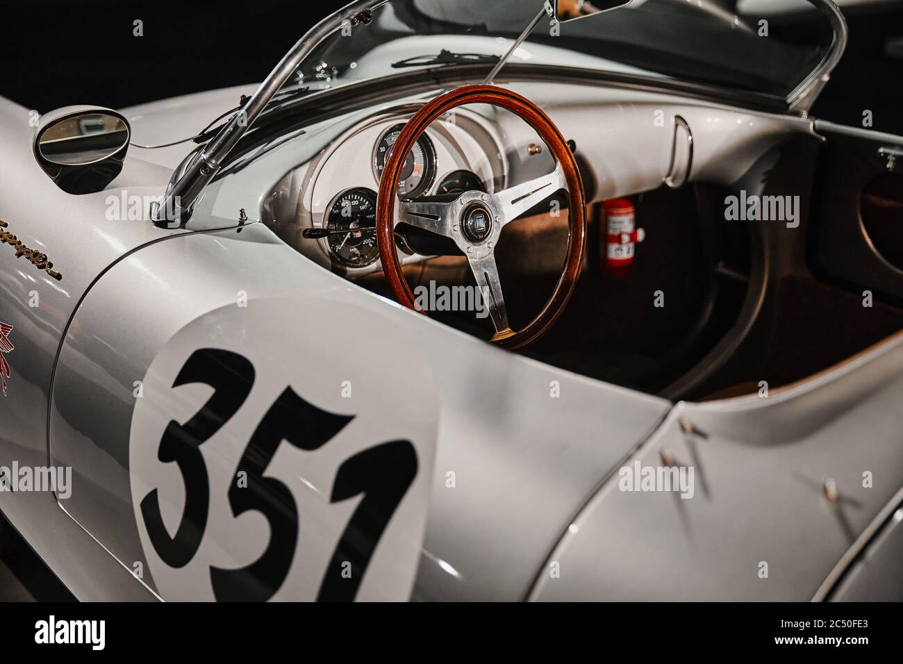 Porsche 550 Spyder. Legendärer erster Porsche Rennwagen. Oldtimer ...