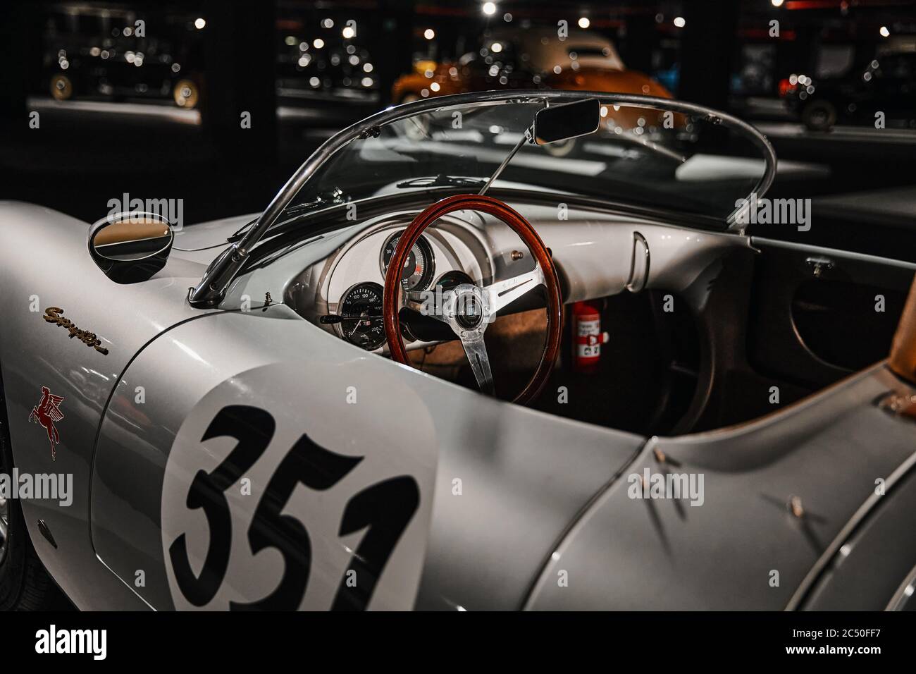 Porsche 550 Spyder. Legendärer erster Porsche Rennwagen. Oldtimer ...
