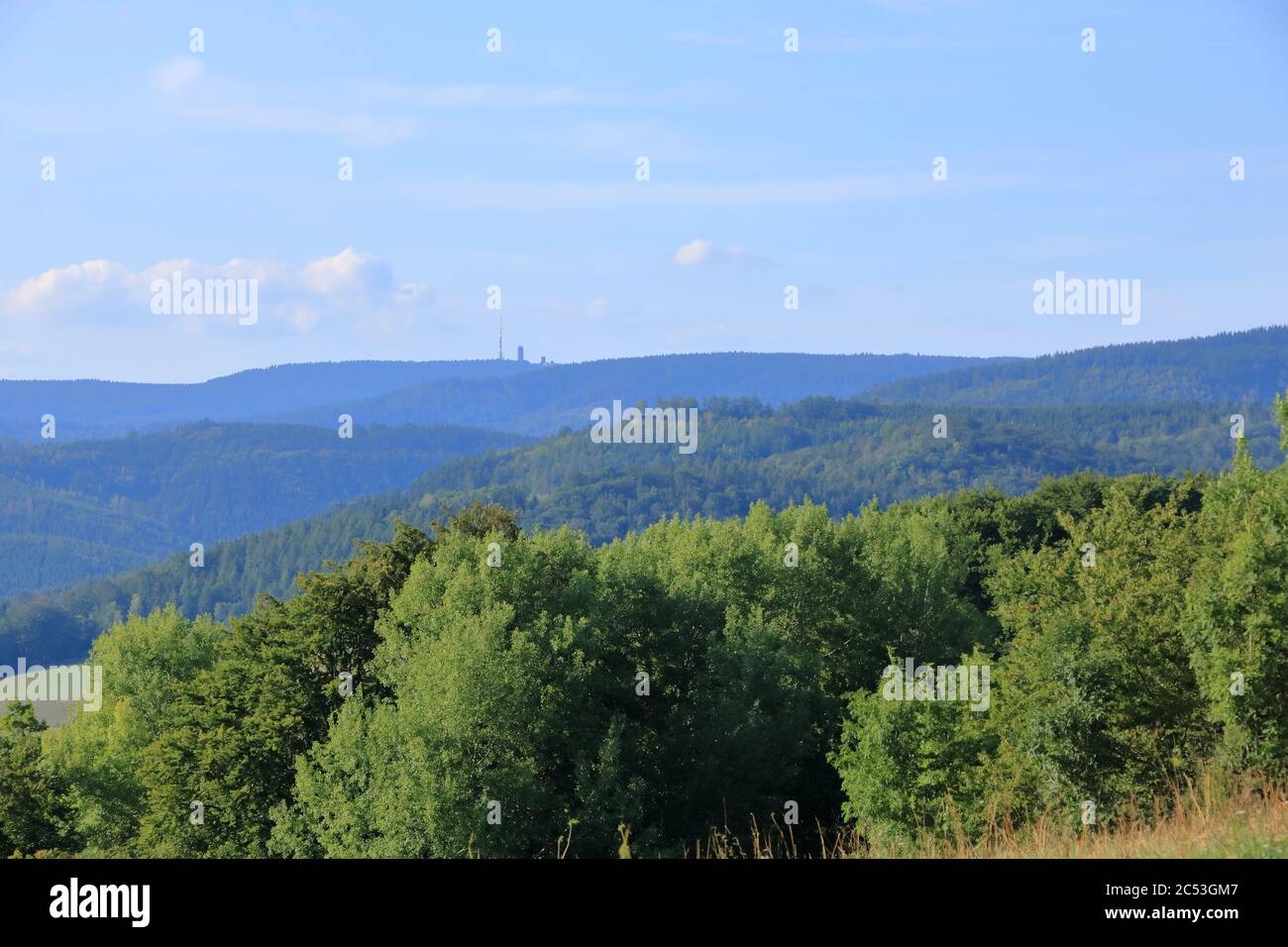 Großer inselsberg thüringen -Fotos und -Bildmaterial in hoher Auflösung ...