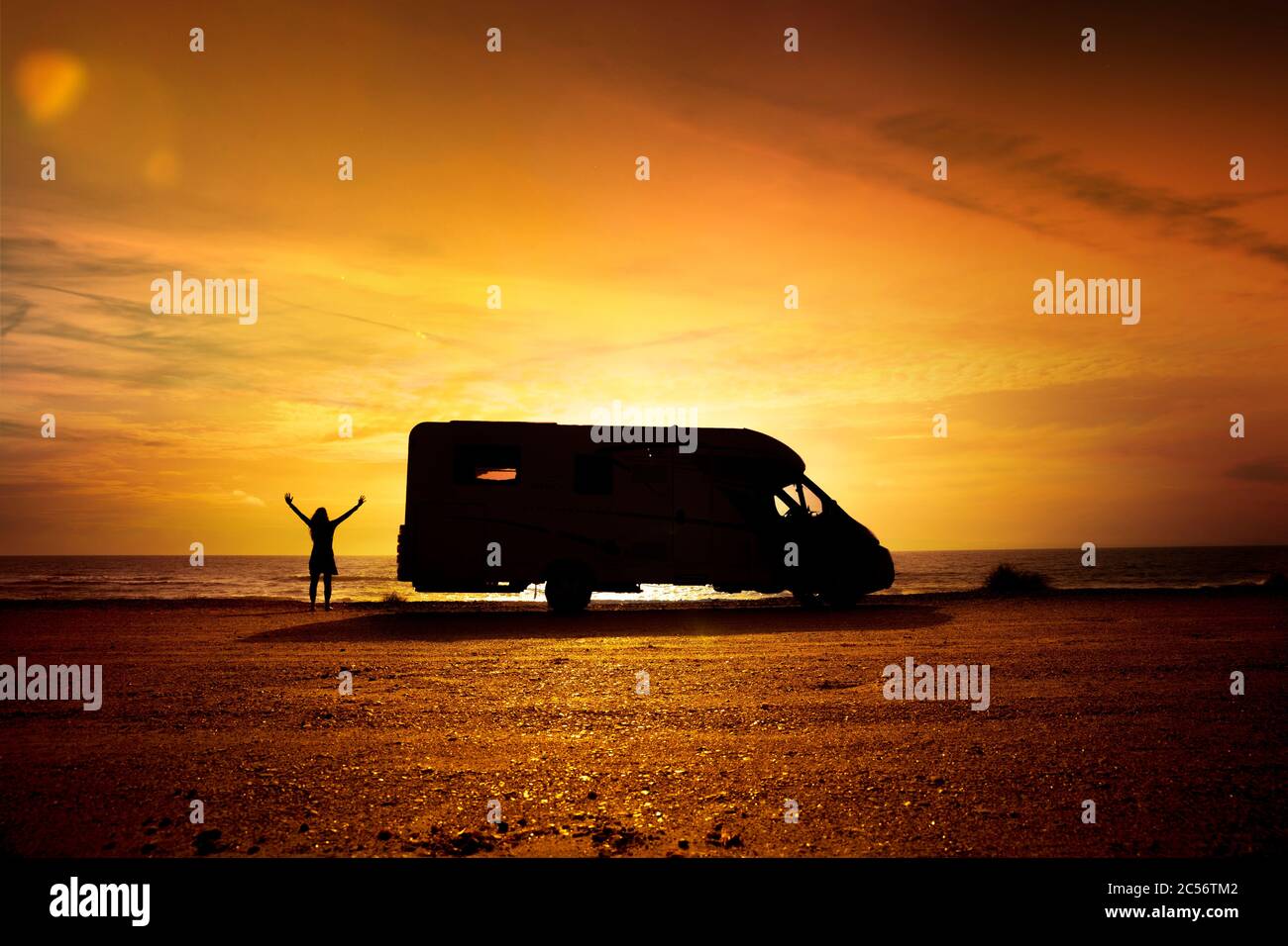 Wohnmobilpark am strand -Fotos und -Bildmaterial in hoher Auflösung – Alamy