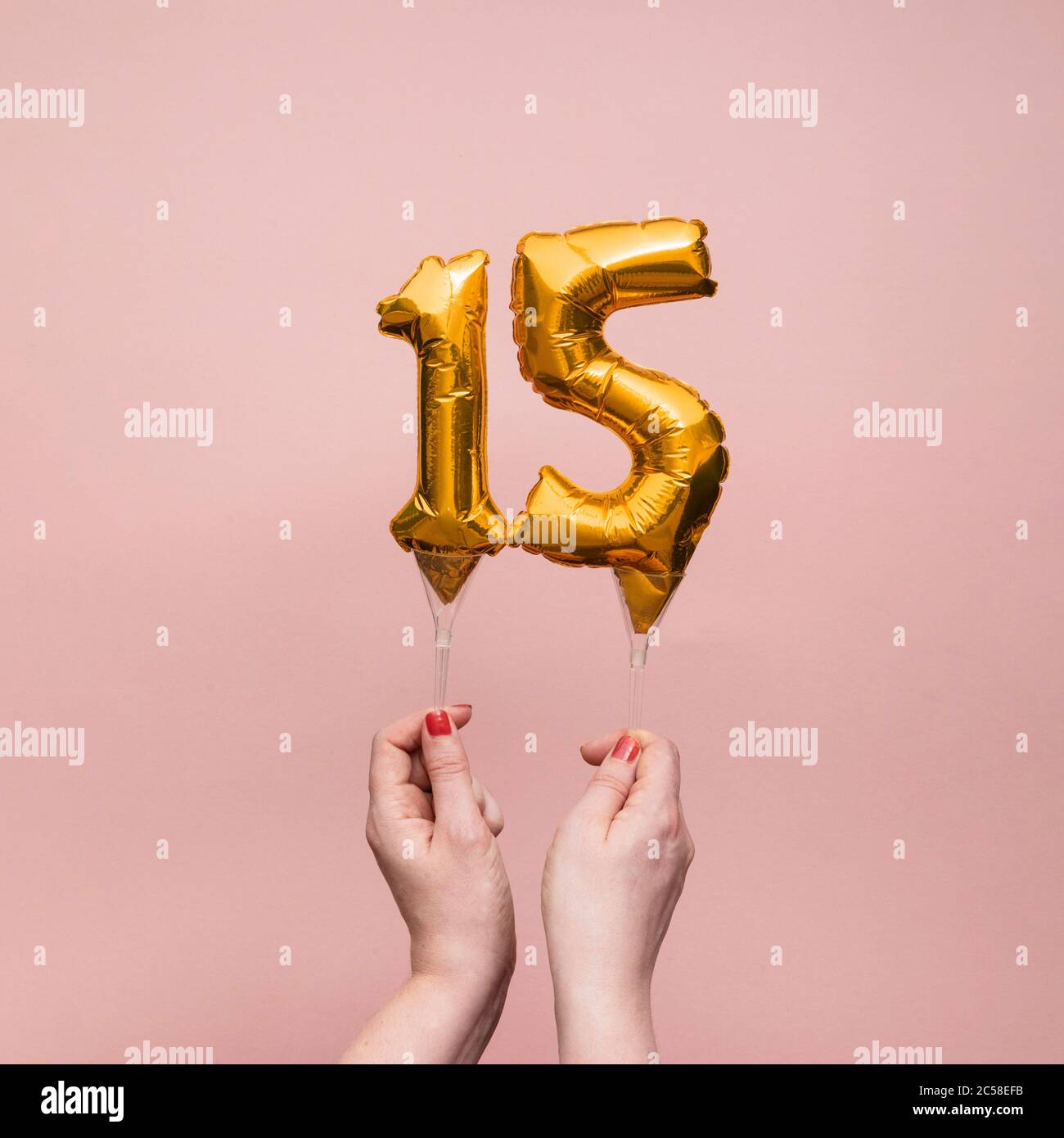 Bei einer feier zum geburtstag -Fotos und -Bildmaterial in hoher ...