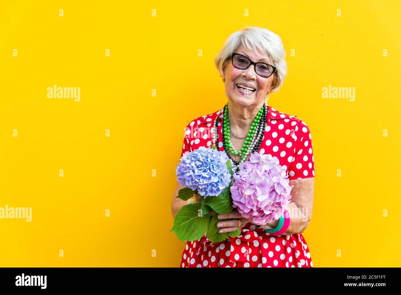 Alte Frau Dame Stockfotos und -bilder Kaufen - Alamy