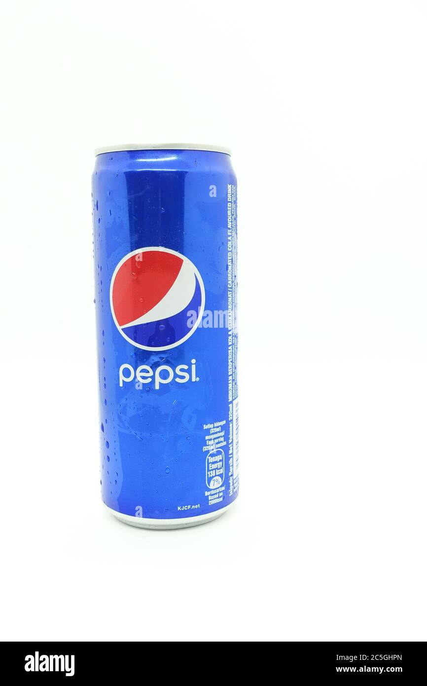 Pepsi logo coca cola logo Ausgeschnittene Stockfotos und -bilder - Alamy