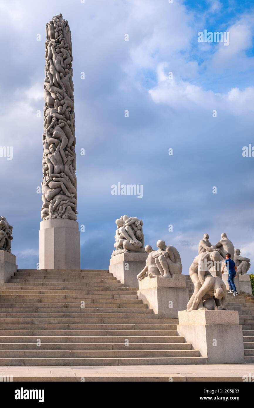 Oslo, Ostlandet / Norwegen - 2019/08/30: Panoramablick auf die Monolith ...