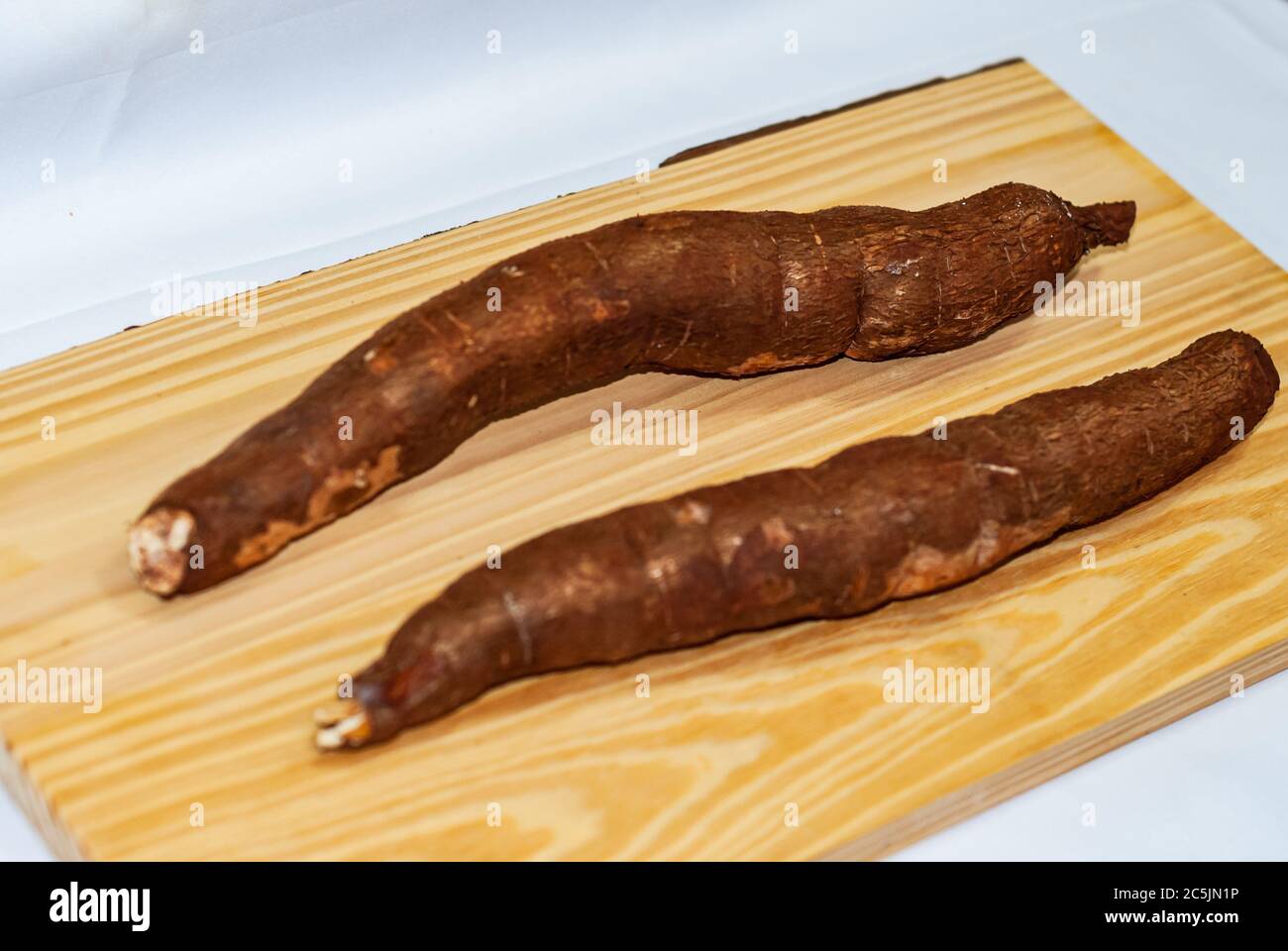 Maniok wird yuca genannt -Fotos und -Bildmaterial in hoher Auflösung ...