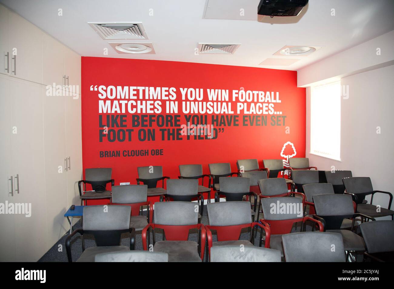 Nottingham forest trophy room -Fotos und -Bildmaterial in hoher ...