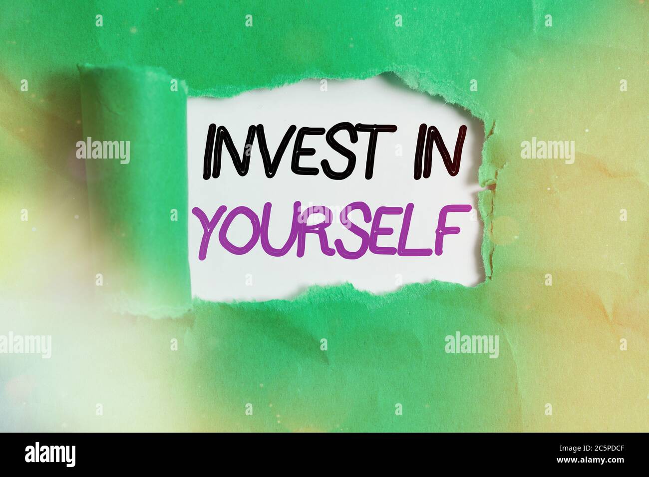 Text schreiben Investieren Sie in sich selbst. Business Foto ... Text schreiben Investieren Sie in sich selbst. Business Foto ...