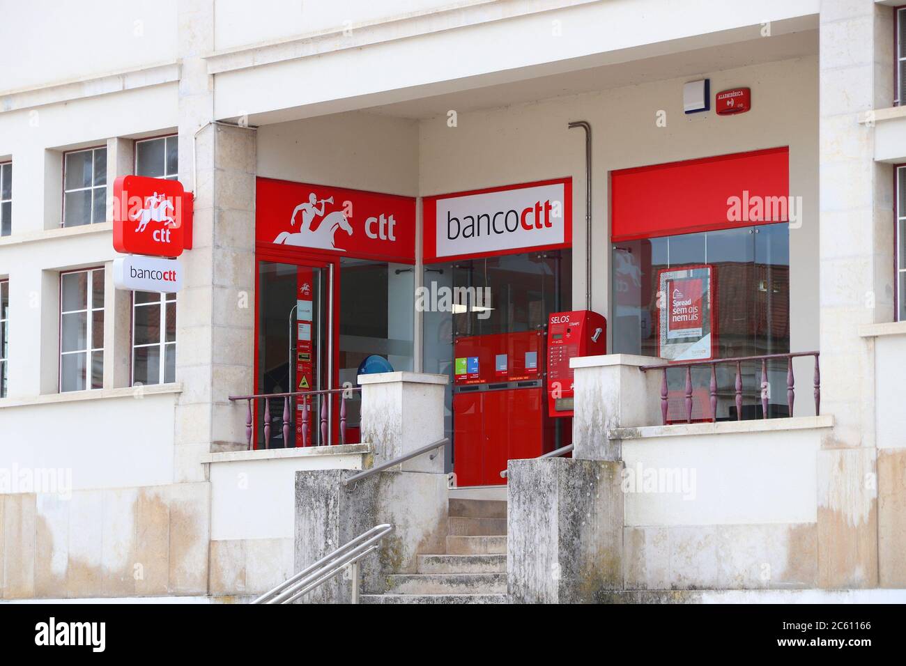Banco ctt portugal -Fotos und -Bildmaterial in hoher Auflösung – Alamy