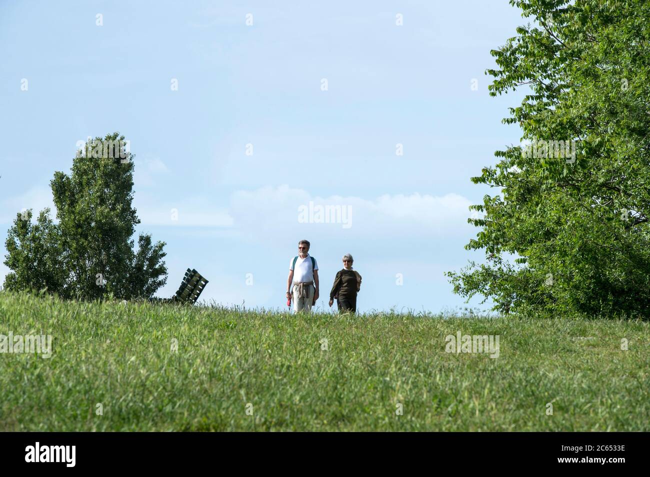 Parco monte stella milano -Fotos und -Bildmaterial in hoher Auflösung ...