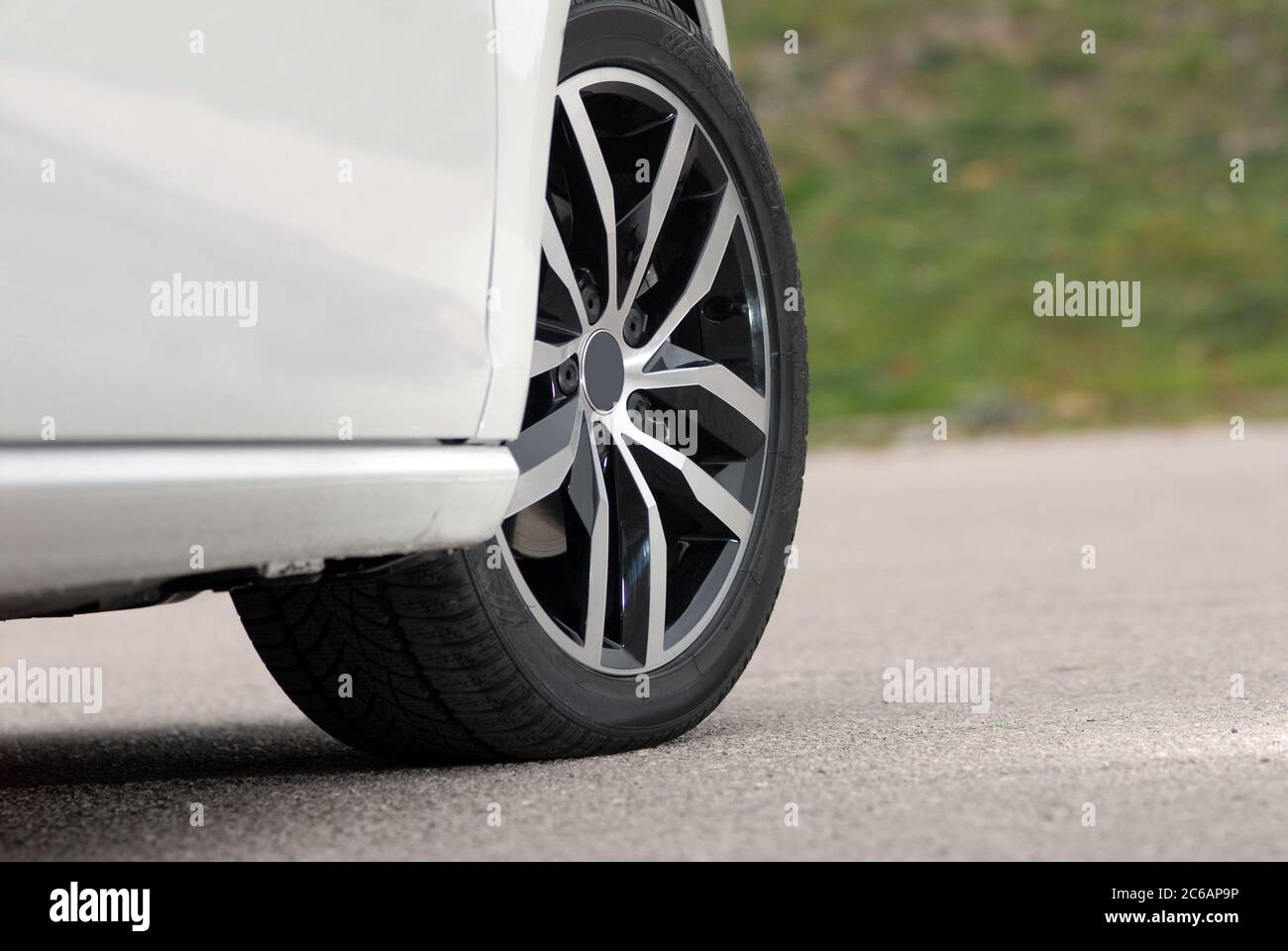 Chrom auf 4x4 -Fotos und -Bildmaterial in hoher Auflösung – Alamy