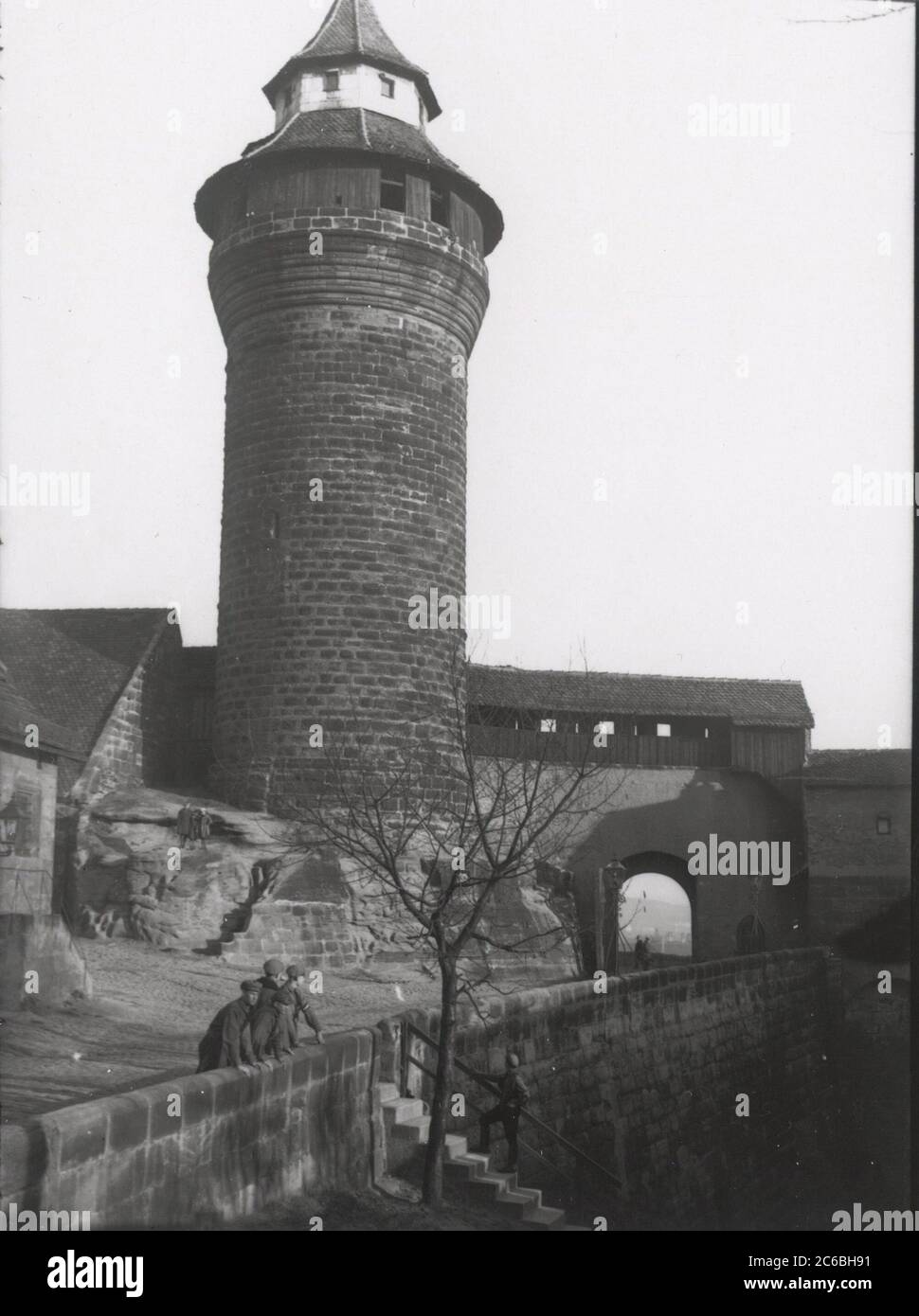 Nazi hitler jugend Stockfotos und -bilder Kaufen - Seite 5 - Alamy