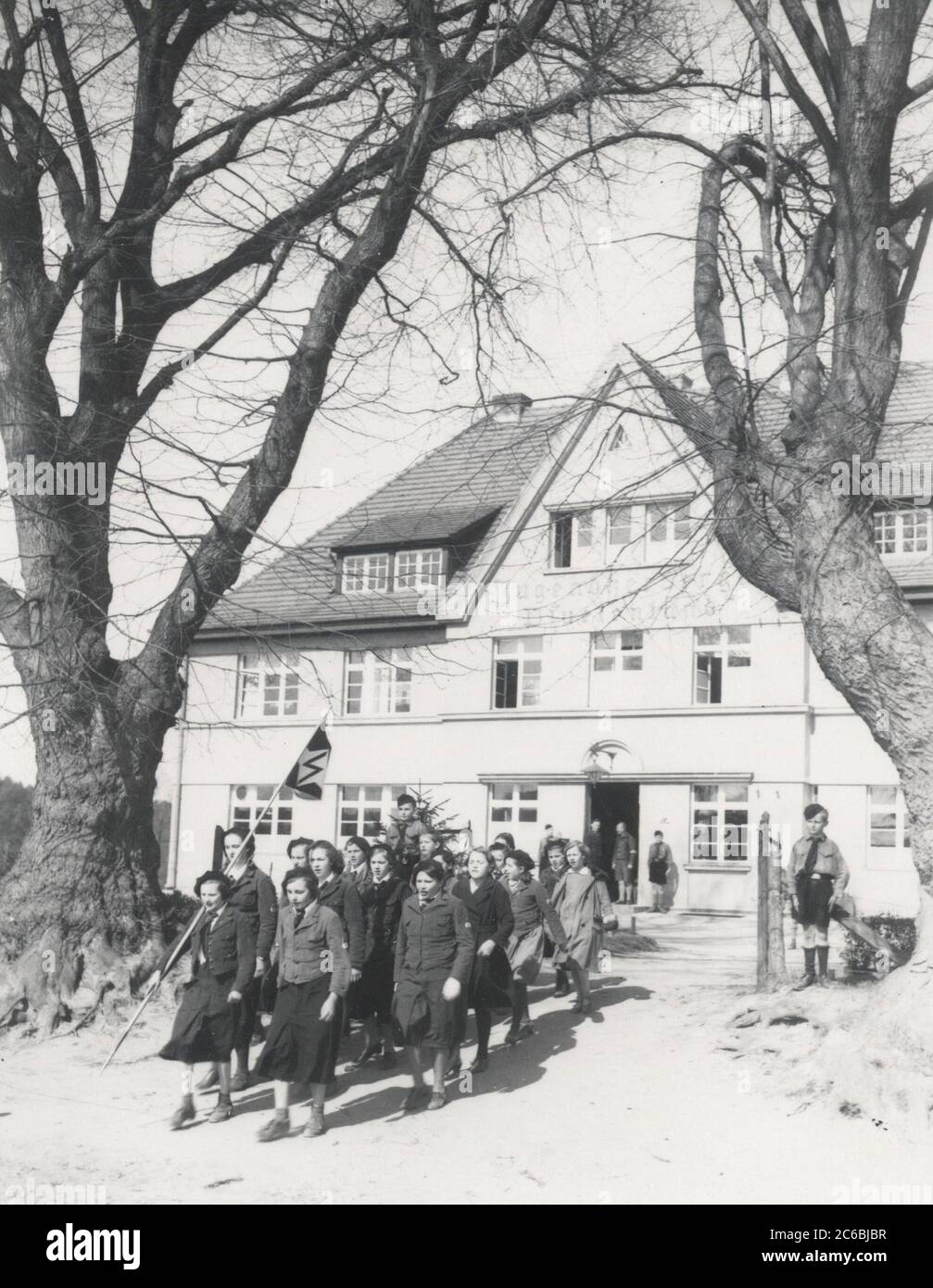 HJ und BDM unterwegs Heinrich Hoffmann fotografiert 1934 Adolf Hitlers ...