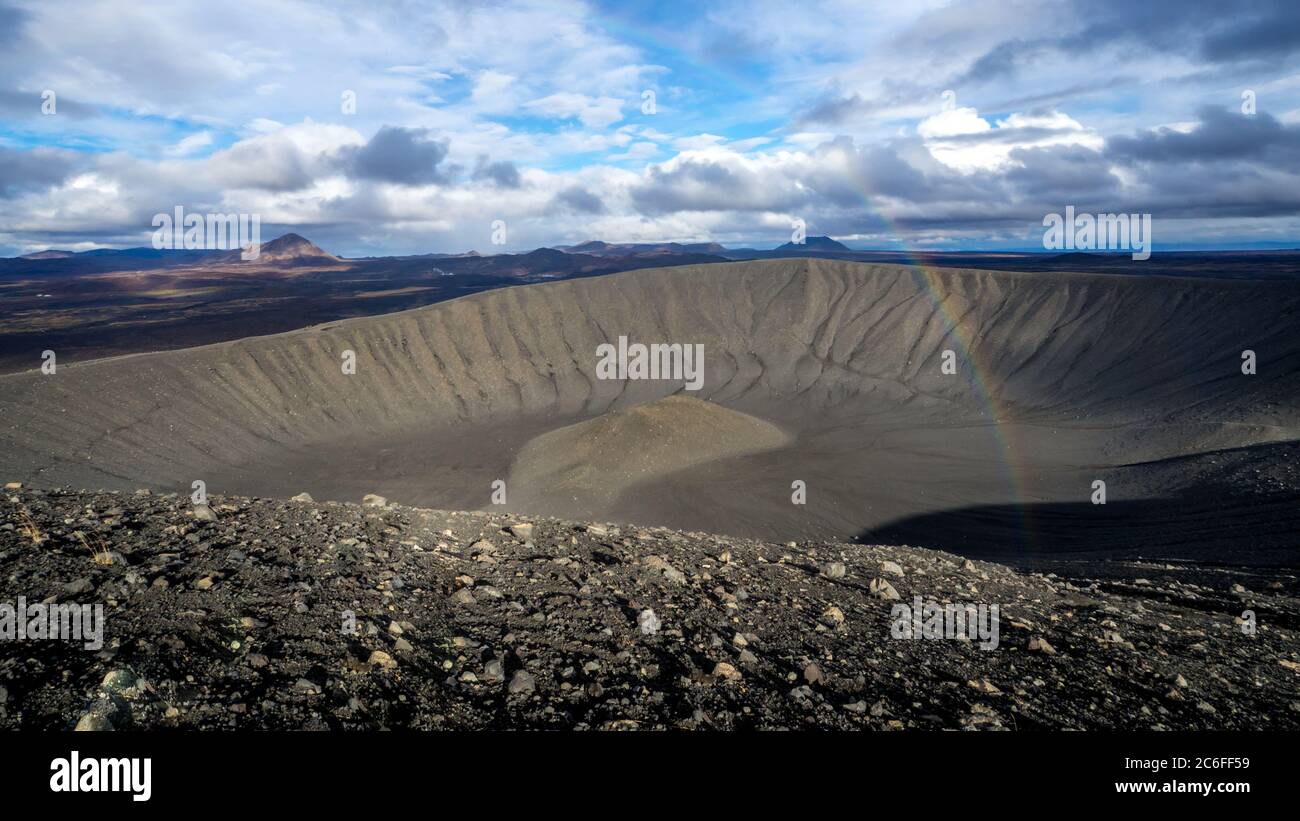 Blick auf den vulkan hverfjall -Fotos und -Bildmaterial in hoher ...
