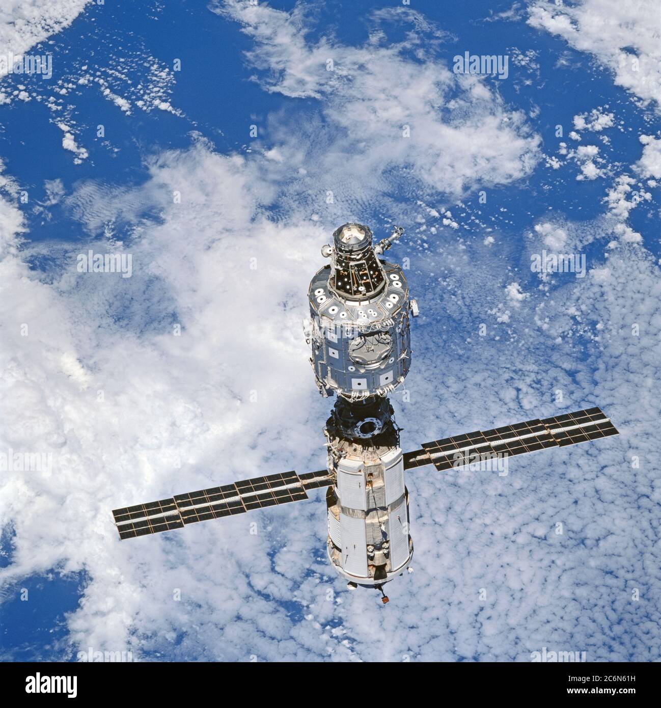 Entdeckung sts 96 -Fotos und -Bildmaterial in hoher Auflösung – Alamy