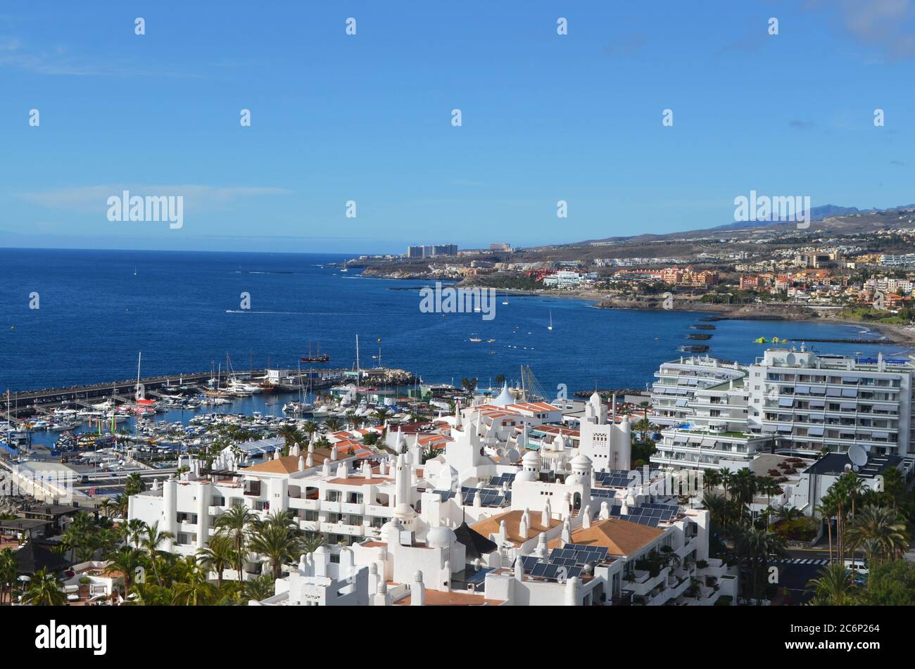 Costa adeje promenade -Fotos und -Bildmaterial in hoher Auflösung – Alamy
