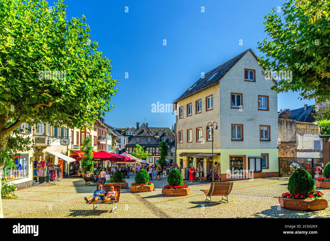 Rüdesheim am rhein altstadt -Fotos und -Bildmaterial in hoher Auflösung ...