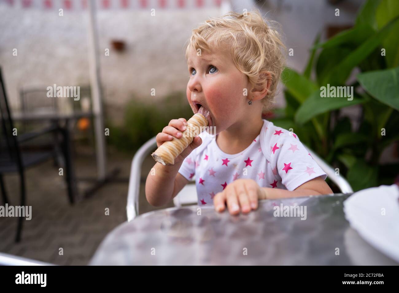 Essen rohr -Fotos und -Bildmaterial in hoher Auflösung – Alamy