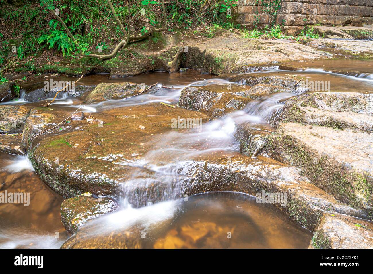 Fallendes Wasser Stockfotos und -bilder Kaufen - Alamy