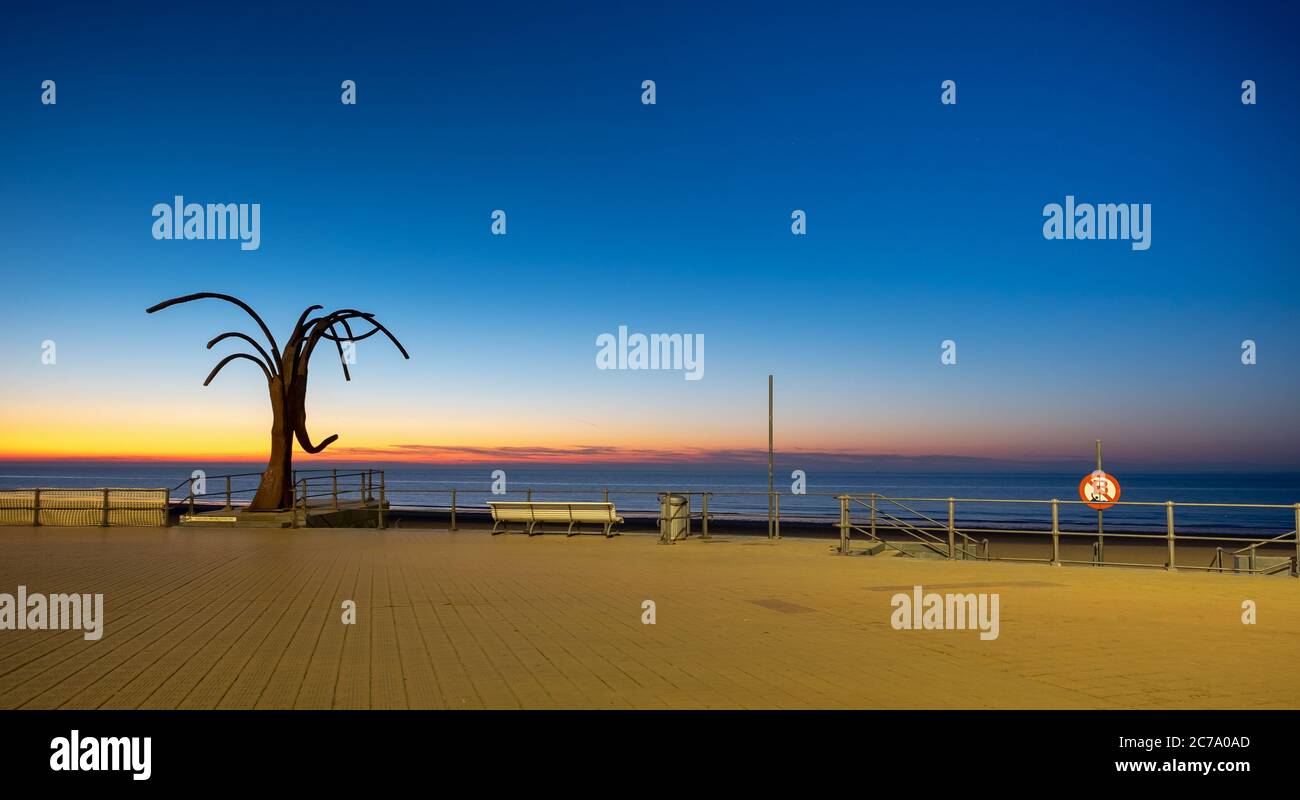 Belgische eisenskulptur -Fotos und -Bildmaterial in hoher Auflösung – Alamy