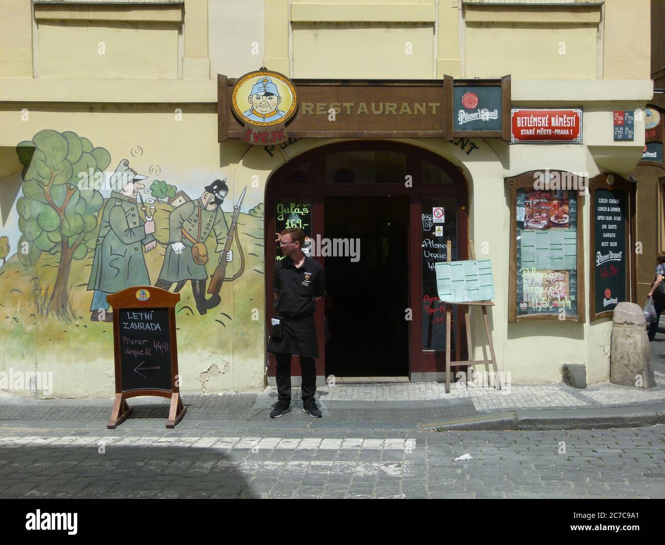 Restaurant svejk -Fotos und -Bildmaterial in hoher Auflösung – Alamy