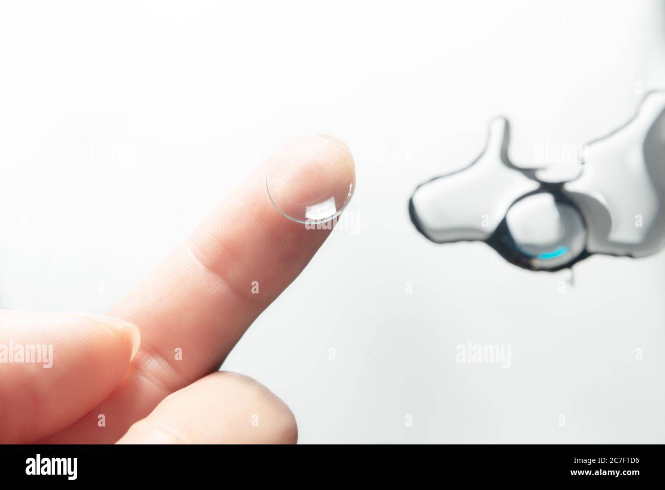 Menschlicher kontakt -Fotos und -Bildmaterial in hoher Auflösung – Alamy