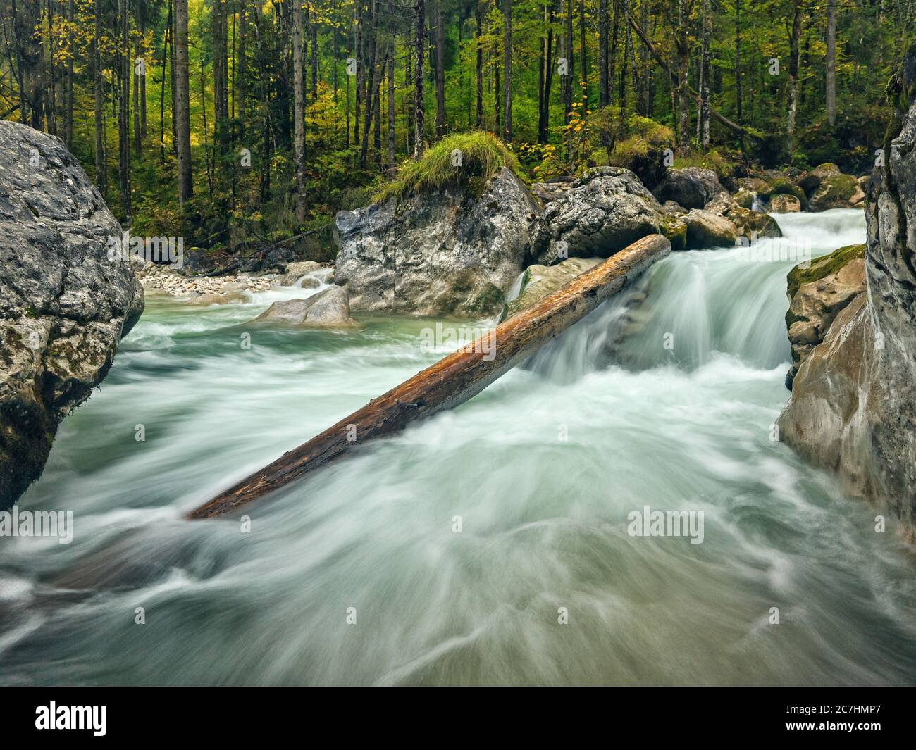 Fluss Mit Wasser Stockfotos und -bilder Kaufen - Alamy