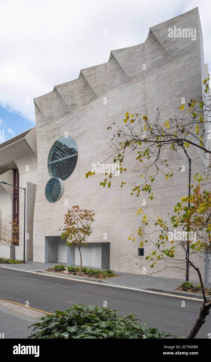 Der Phoenix Central Park, ein Kunst- und Musikraum in Chippendale, Sydney von Durbach Block ...