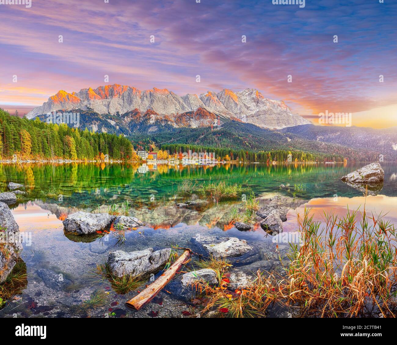 Sonnenuntergang am eibsee -Fotos und -Bildmaterial in hoher Auflösung ...