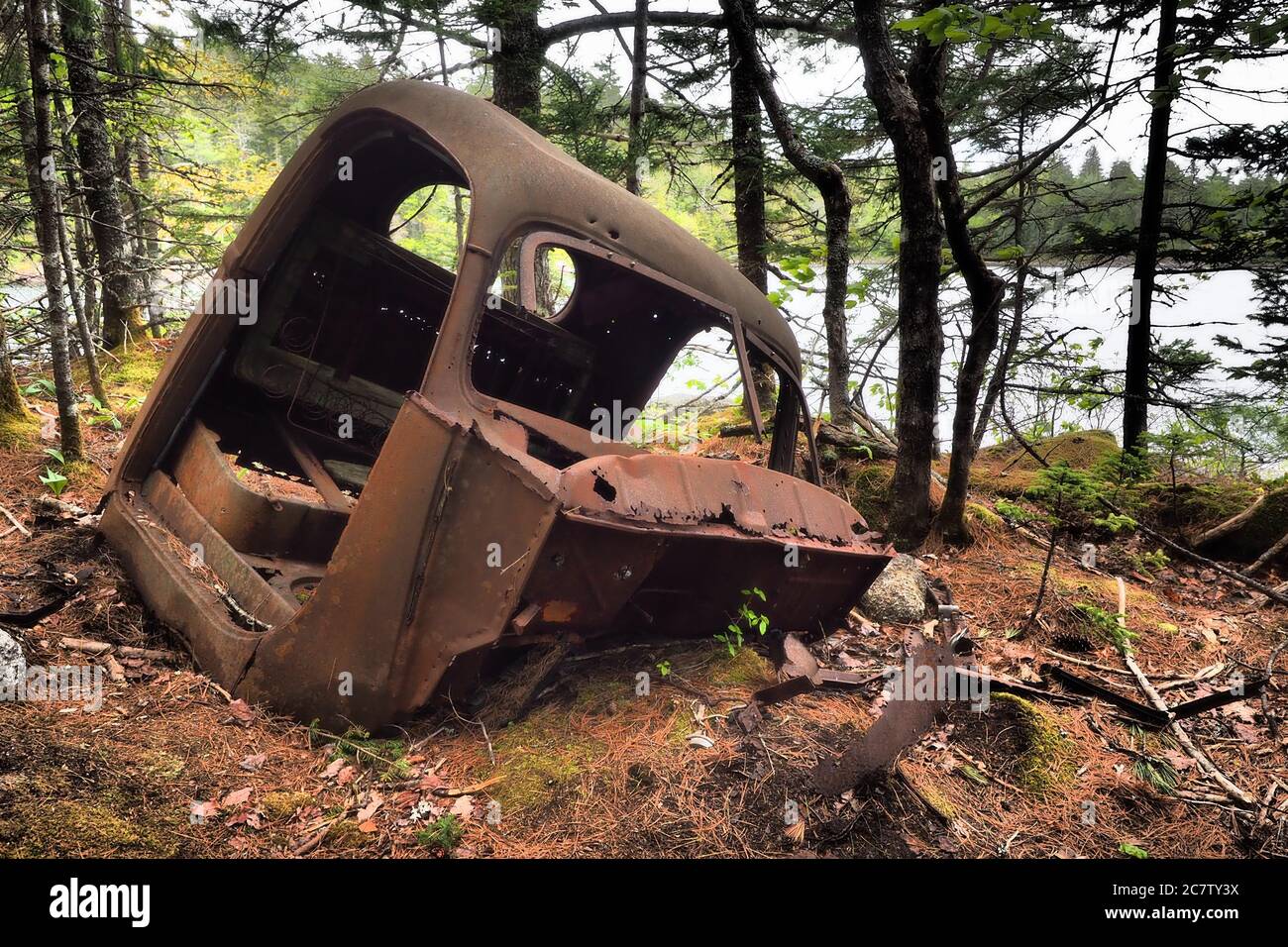 Verrostete auto motorteile Stockfotos und -bilder Kaufen - Alamy