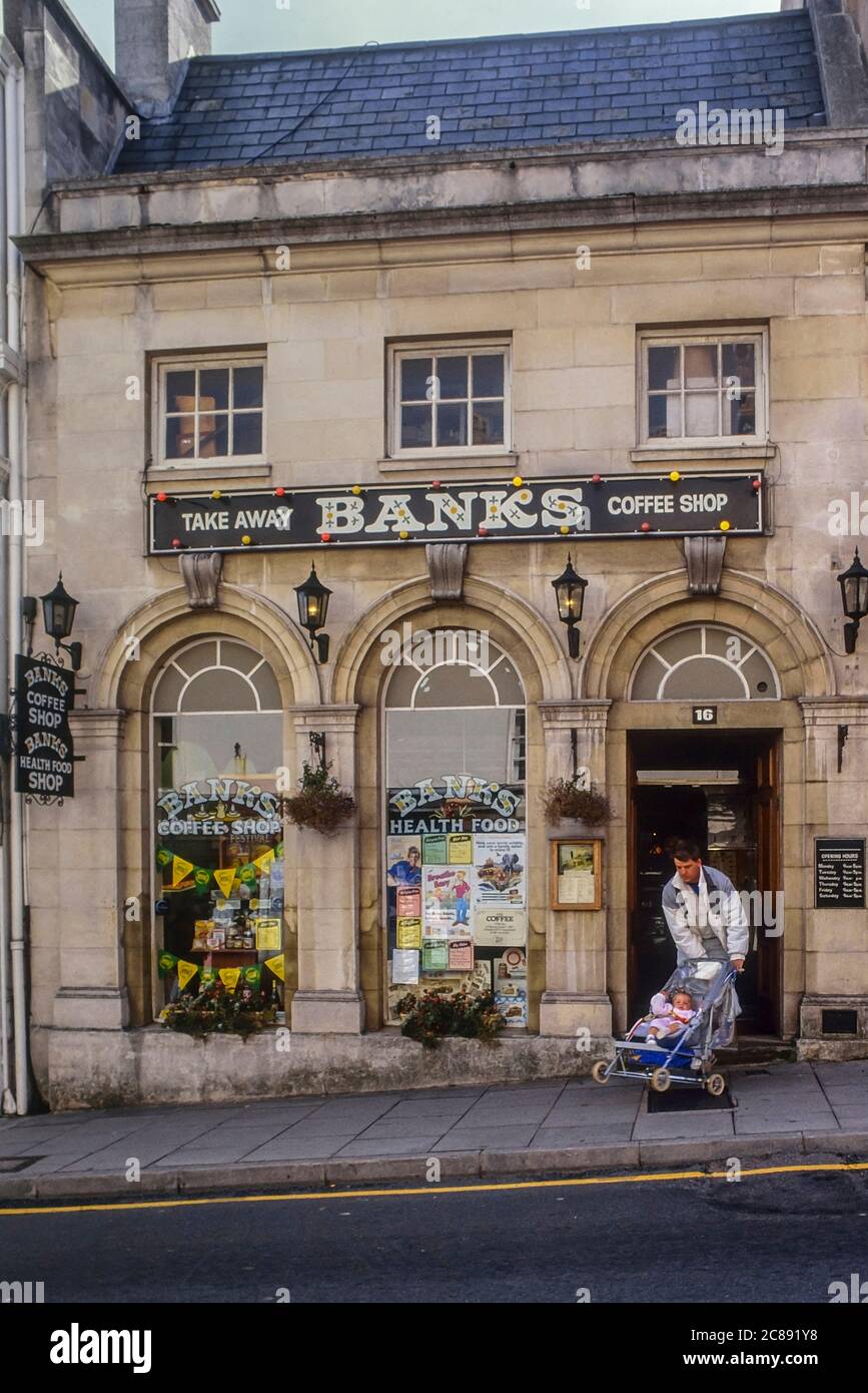 High street bank der 90er jahre -Fotos und -Bildmaterial in hoher ...