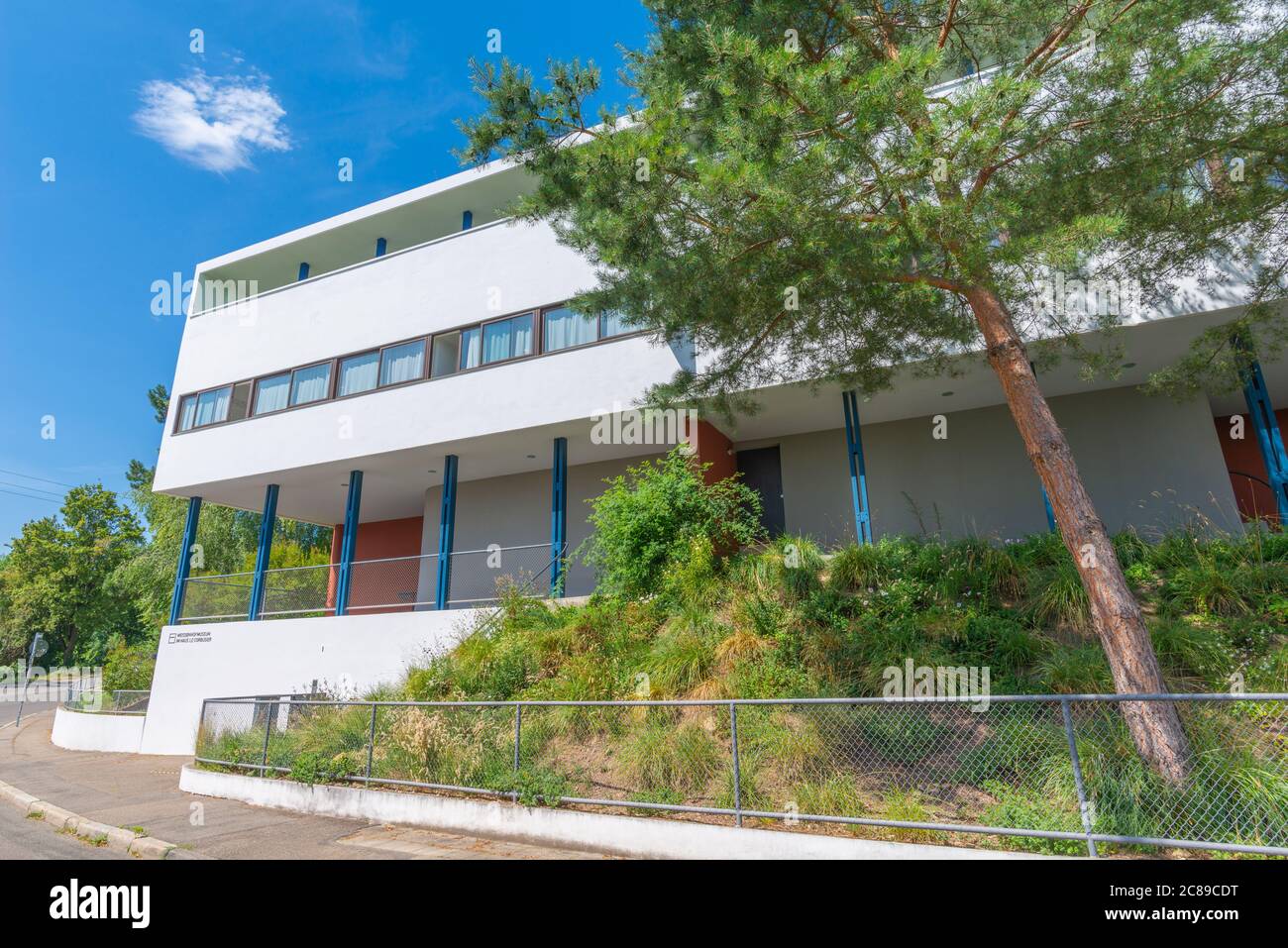 Le corbusier house weissenhof museum -Fotos und -Bildmaterial in hoher ...