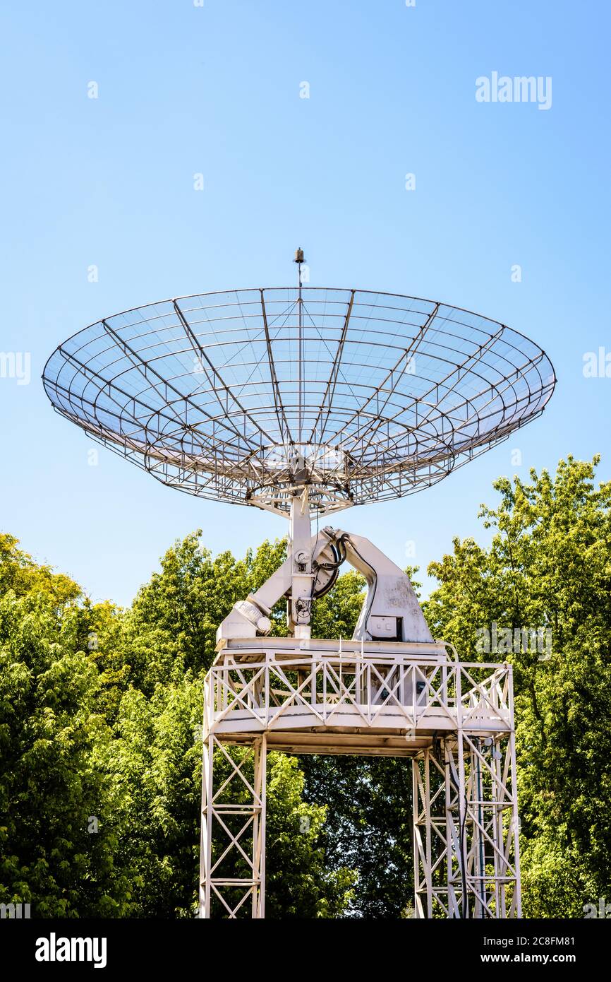 Signalstation observatorium -Fotos und -Bildmaterial in hoher Auflösung ...