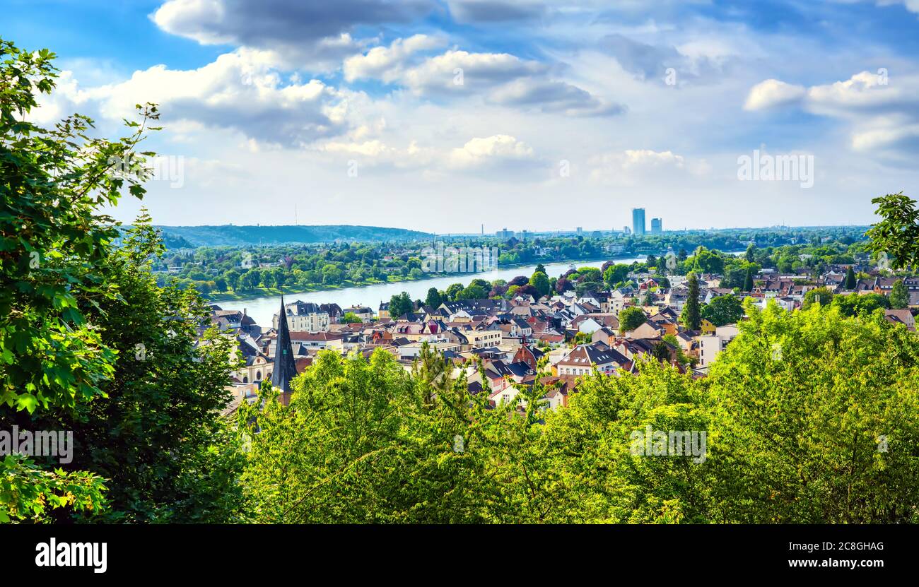 Königswinter siebengebirge -Fotos und -Bildmaterial in hoher Auflösung ...