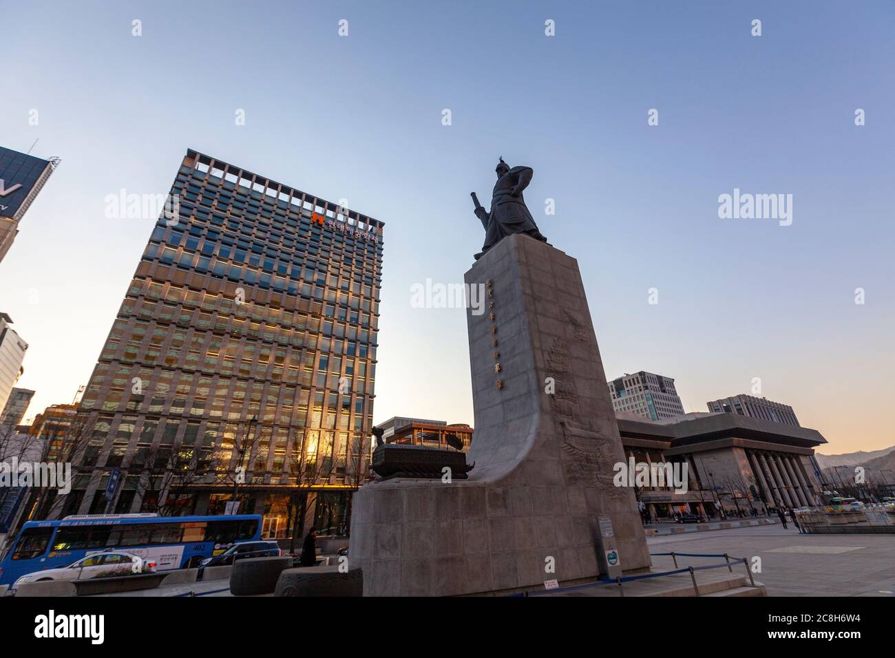 Statue von Admiral Yi Sun Shin, Sejong-daero, Sejongno, Jongno-gu ...
