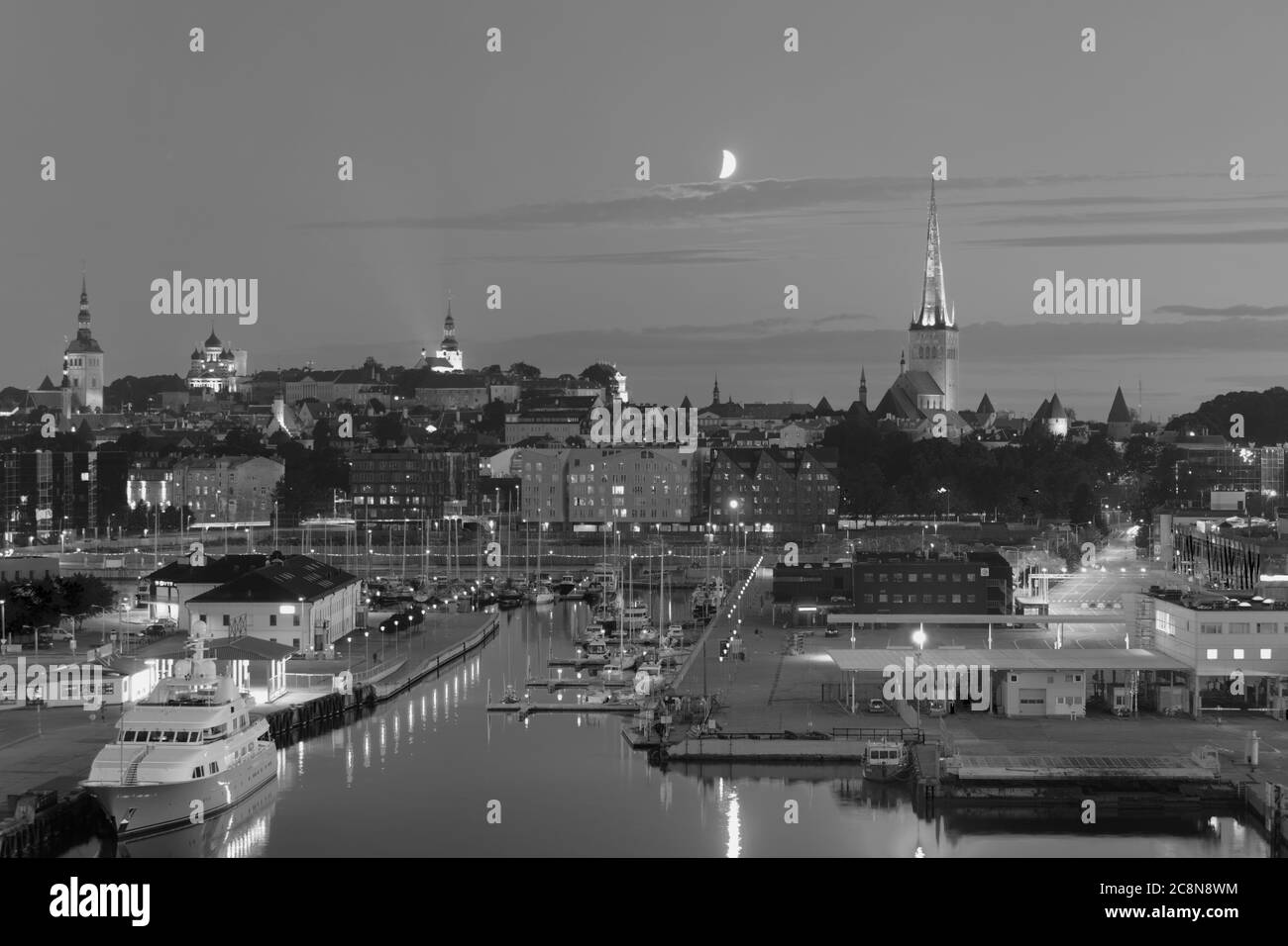 Estonian summer capital -Fotos und -Bildmaterial in hoher Auflösung – Alamy