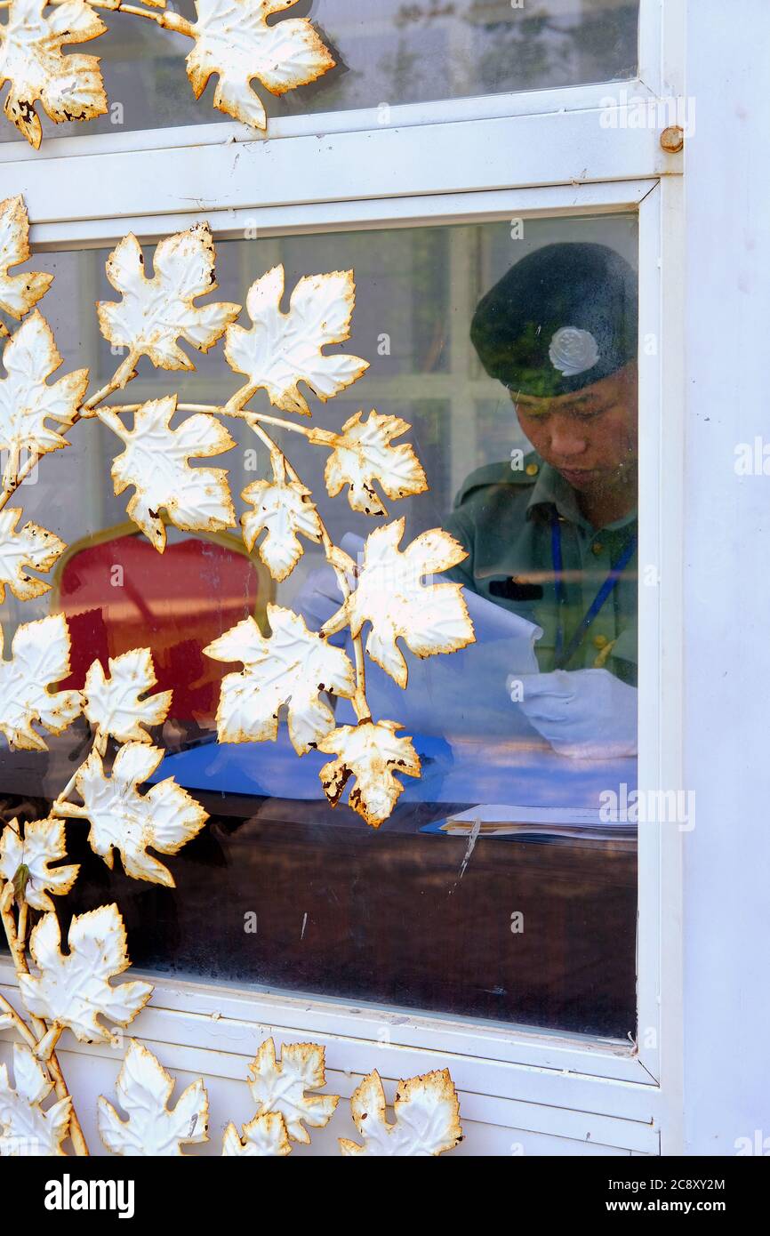 Chinese people -Fotos und -Bildmaterial in hoher Auflösung – Alamy