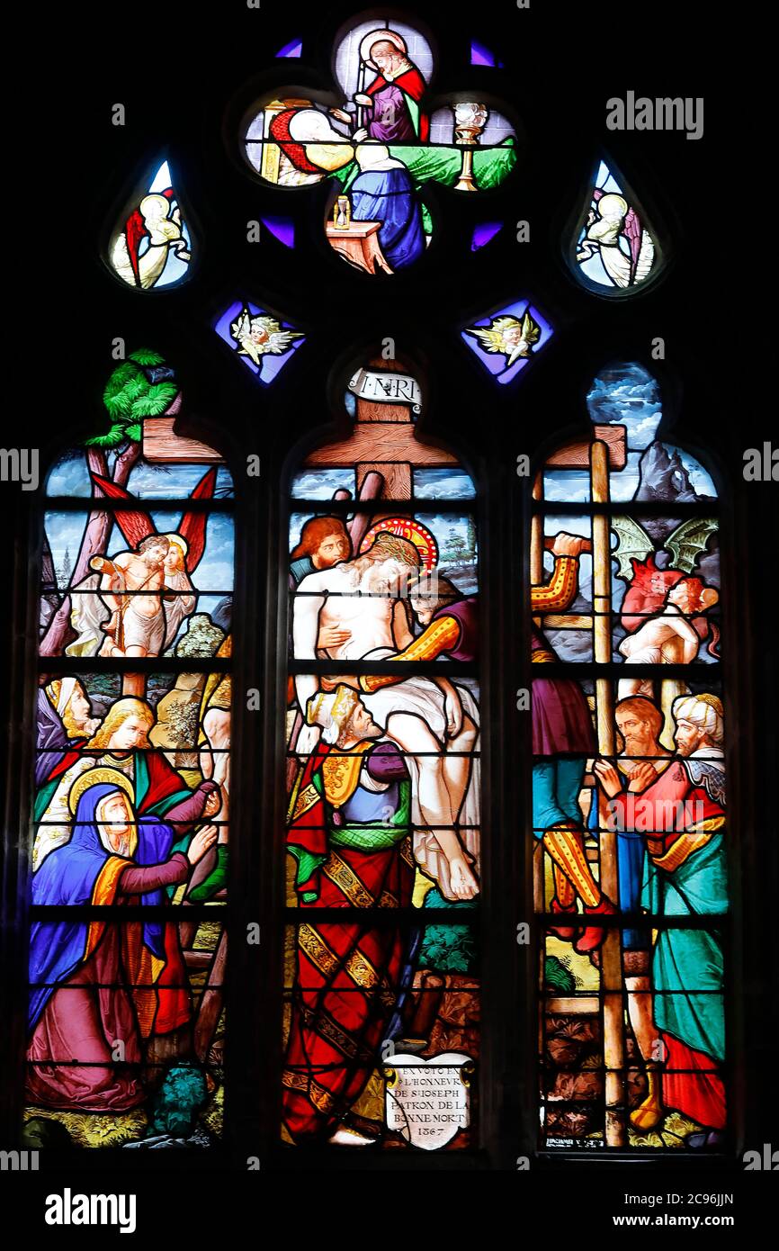 Jesus vom kreuz gelegt -Fotos und -Bildmaterial in hoher Auflösung – Alamy