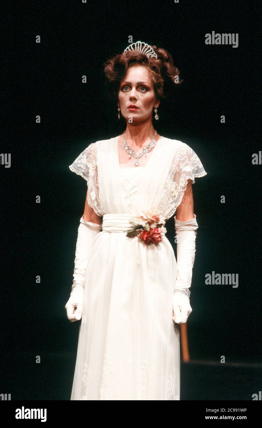 Christine Rowland Stockfotos und -bilder Kaufen - Alamy