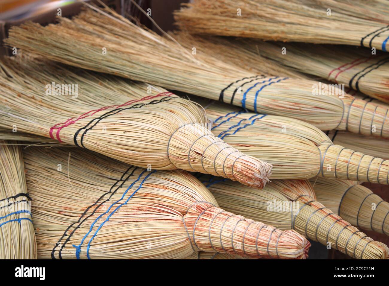Besen stil -Fotos und -Bildmaterial in hoher Auflösung – Alamy