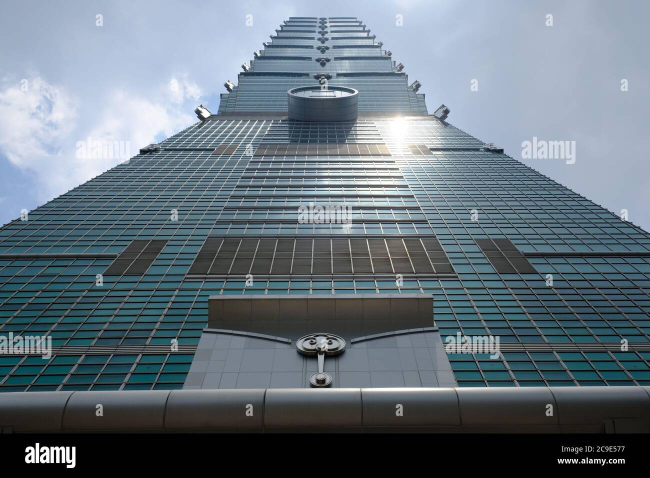 Taipei 101 turm construction -Fotos und -Bildmaterial in hoher Auflösung – Alamy