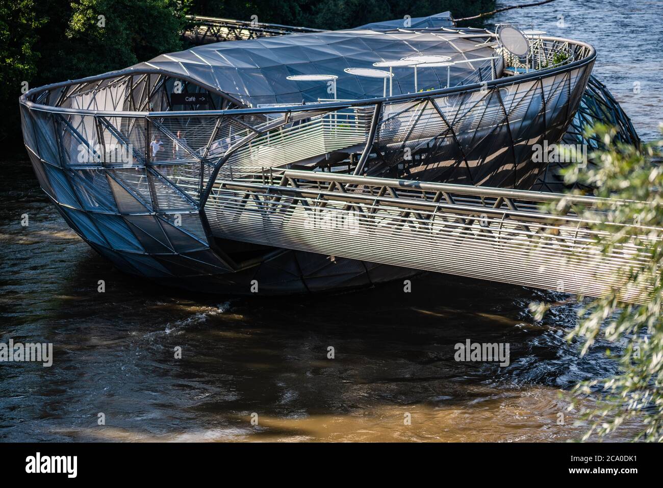 Brücke über den fluss mur -Fotos und -Bildmaterial in hoher Auflösung ...