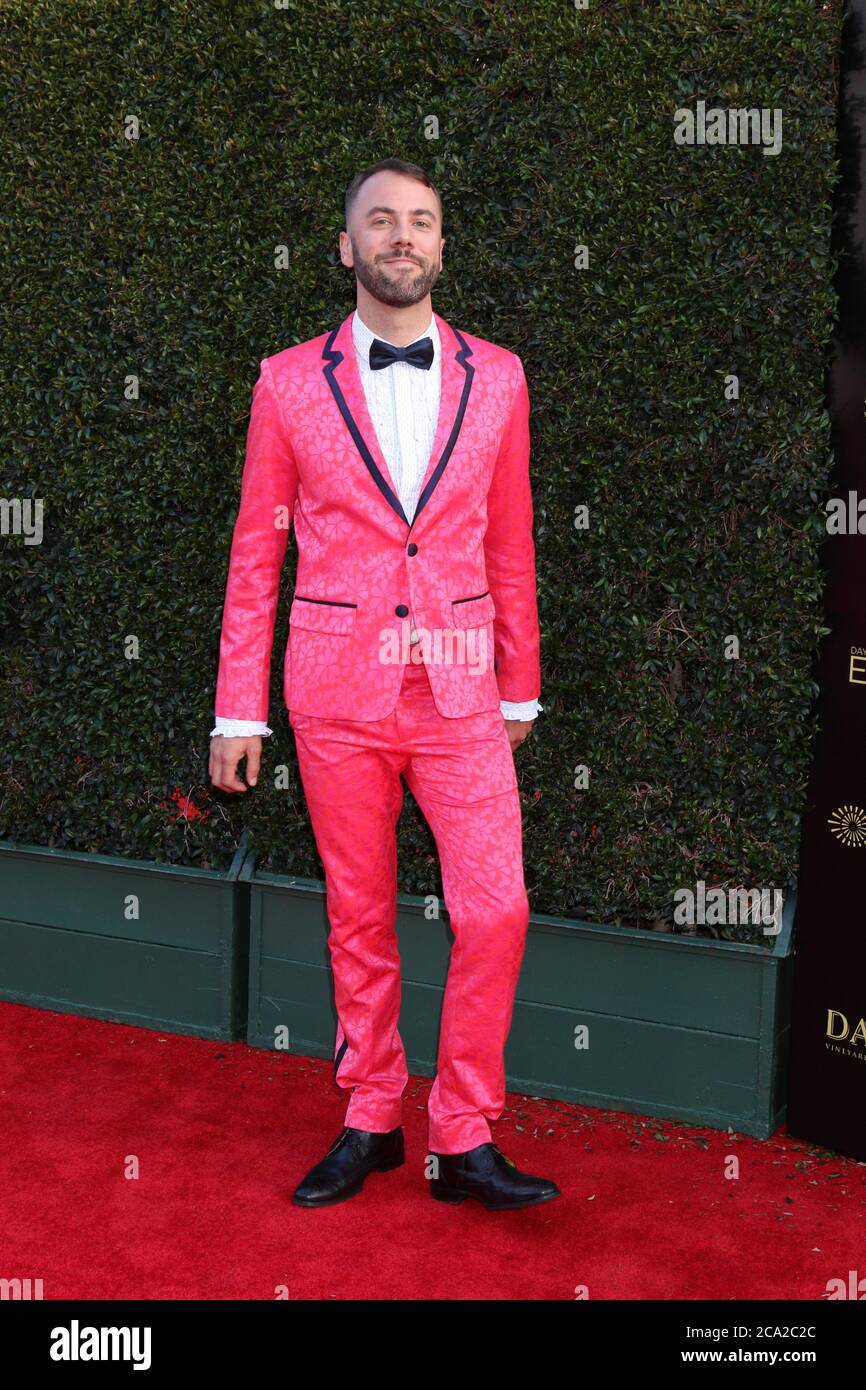 LOS ANGELES - APR 27: John Halbach bei den Daytime Emmy Awards 2018 ...