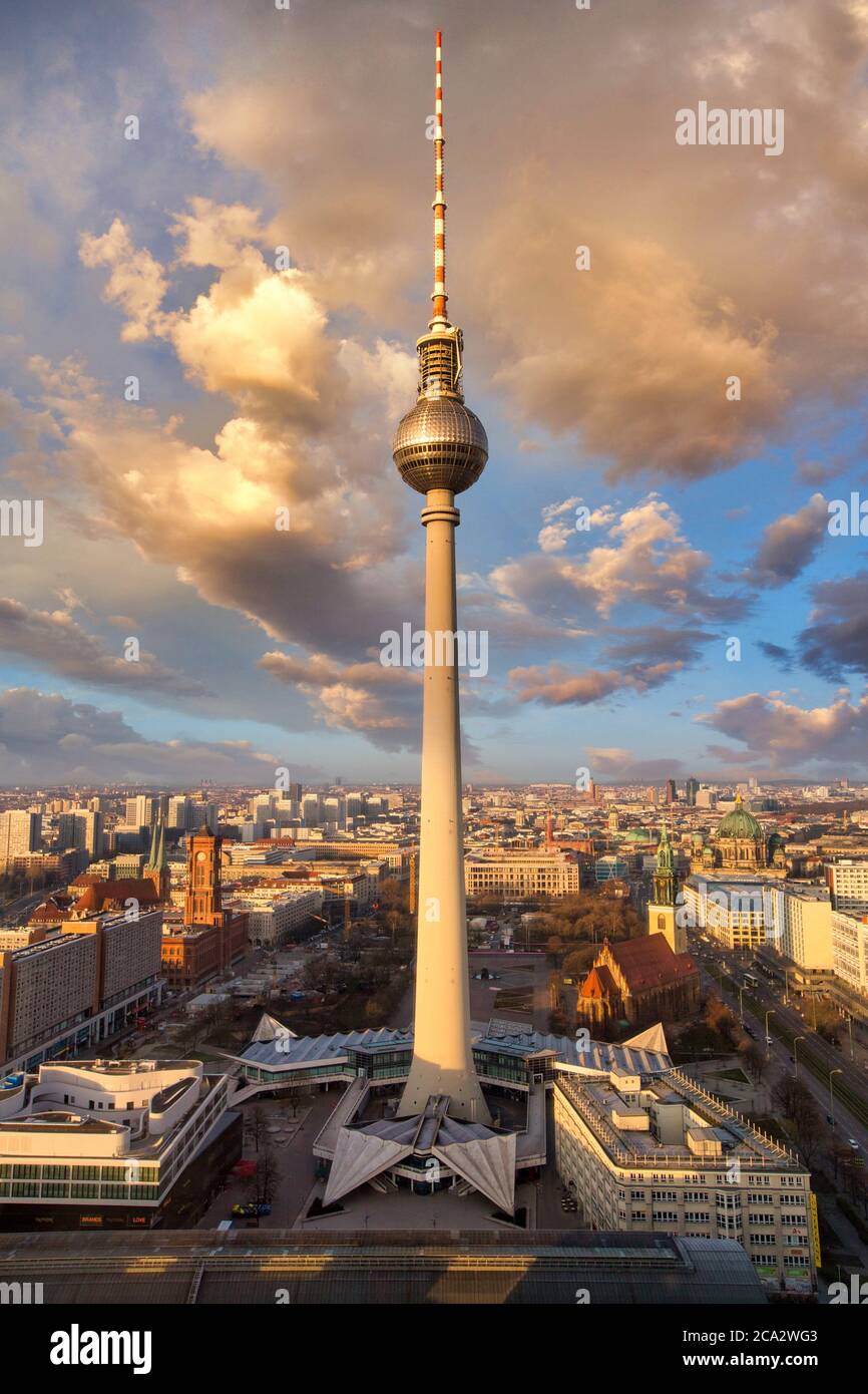 Fernmeldeturm Berlin Stockfotos und -bilder Kaufen - Alamy