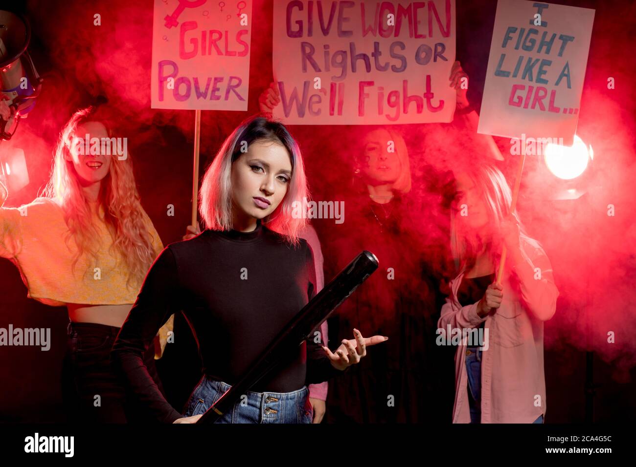 Coole feministinnen -Fotos und -Bildmaterial in hoher Auflösung – Alamy