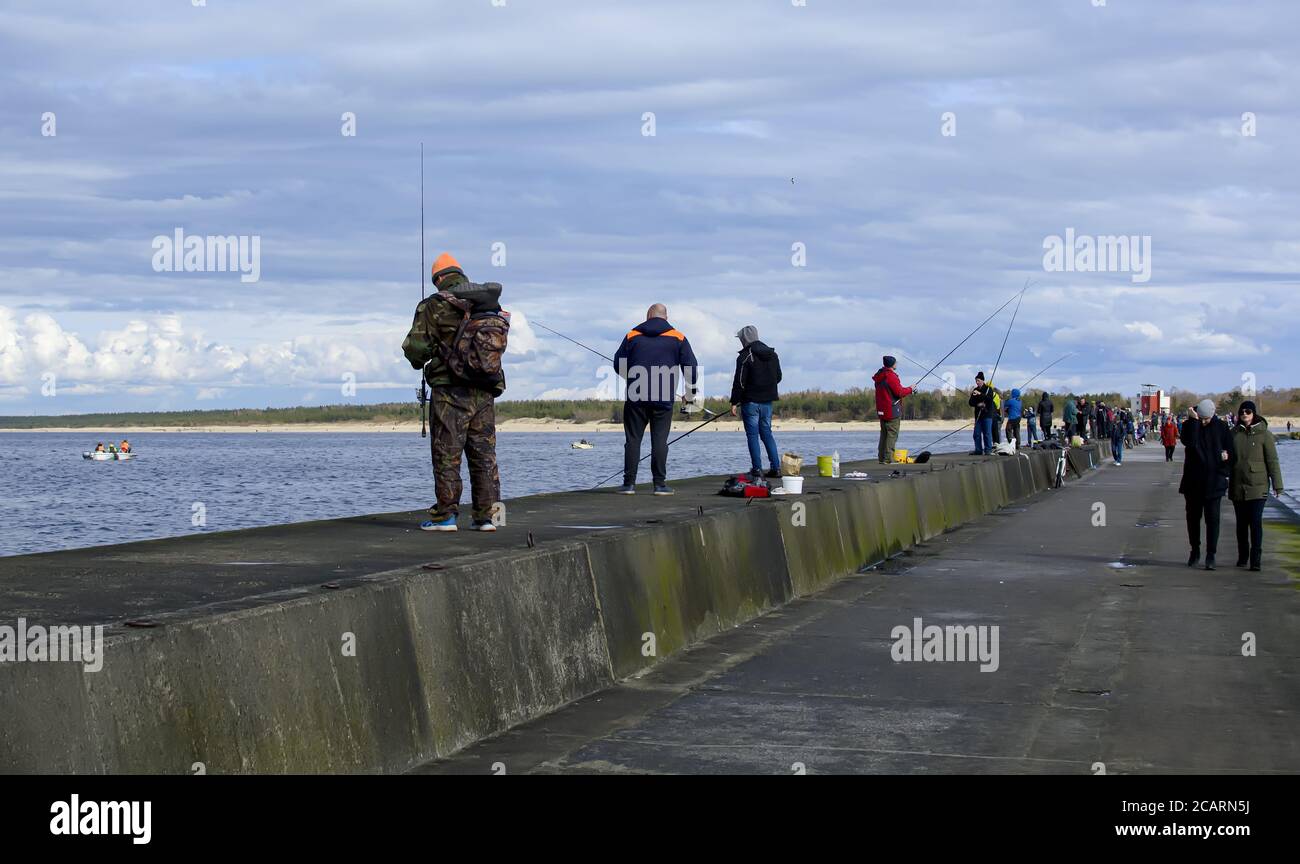 Maulwurf fangen -Fotos und -Bildmaterial in hoher Auflösung – Alamy