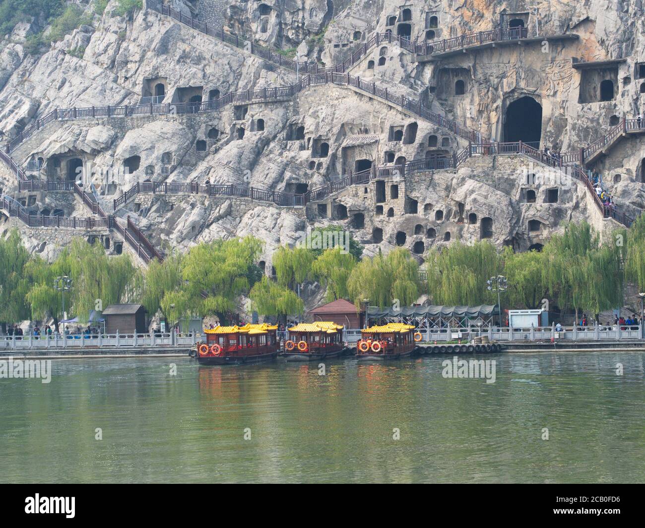 Longmen caves -Fotos und -Bildmaterial in hoher Auflösung – Alamy