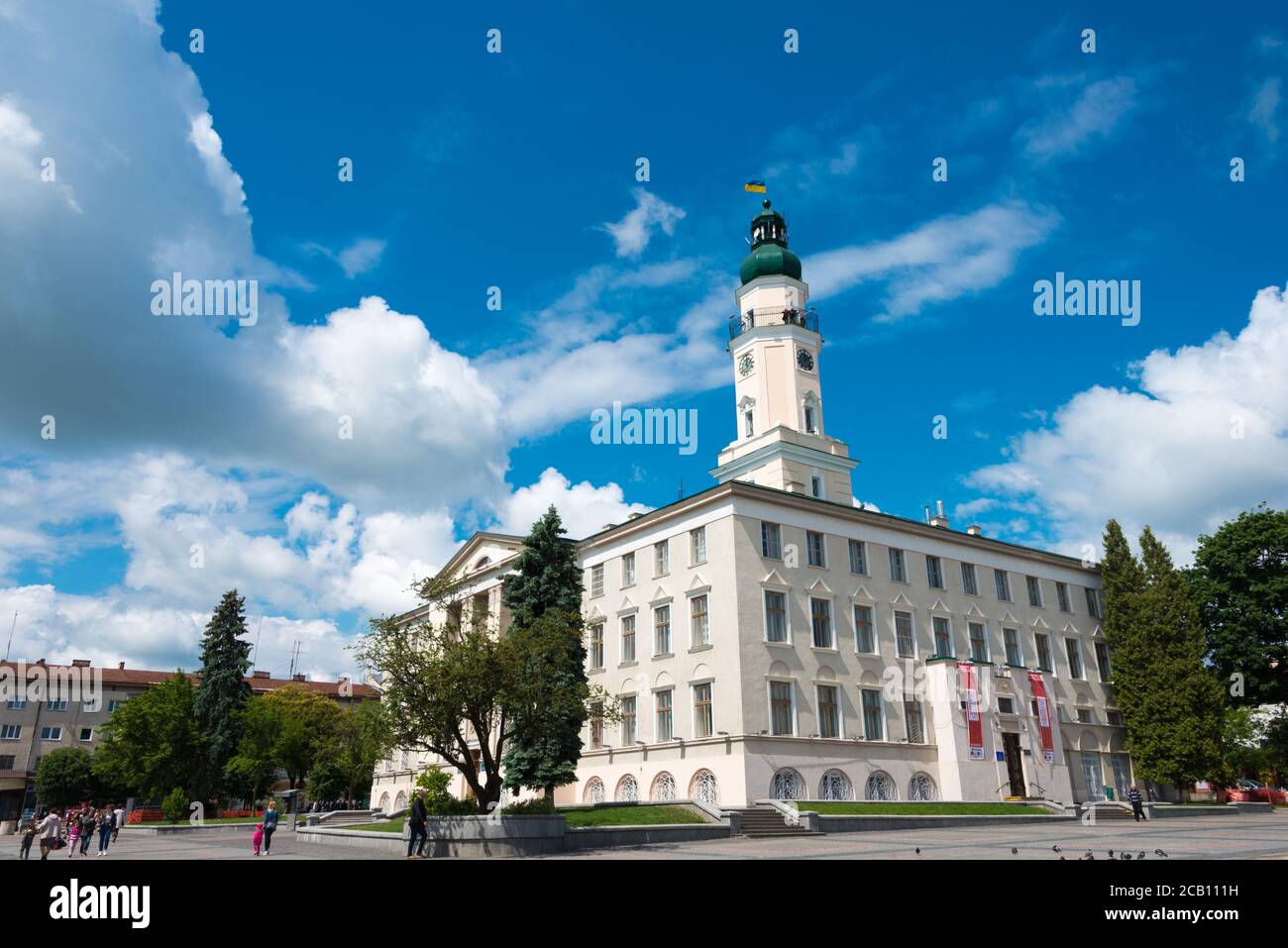 Rathaus im oblast lemberg -Fotos und -Bildmaterial in hoher Auflösung ...