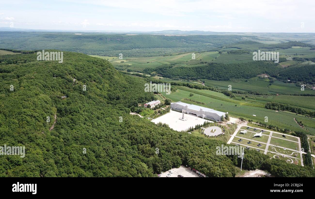 Dongning. August 2020. Luftaufnahme vom 13. August 2020 zeigt einen ...